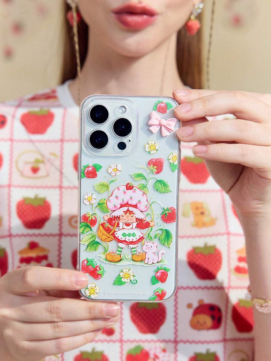 Strawberry Shortcake X SHEIN Cartoon Character And Strawberry Pattern ...