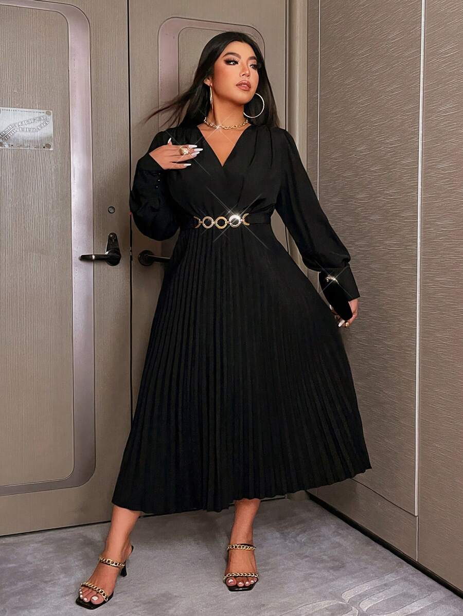 Celure Robe longue plissée à encolure en V grande taille, tenue maxi pour femmes au printemps et ...