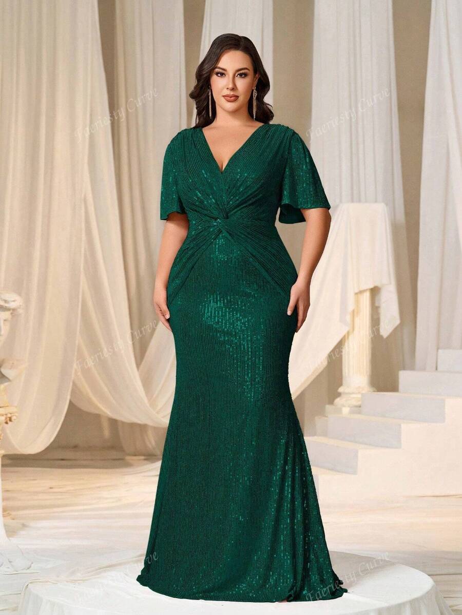 Faeriesty Curve Elegant Plus-Size Formal Evening Gown With Deep V-Neck ...