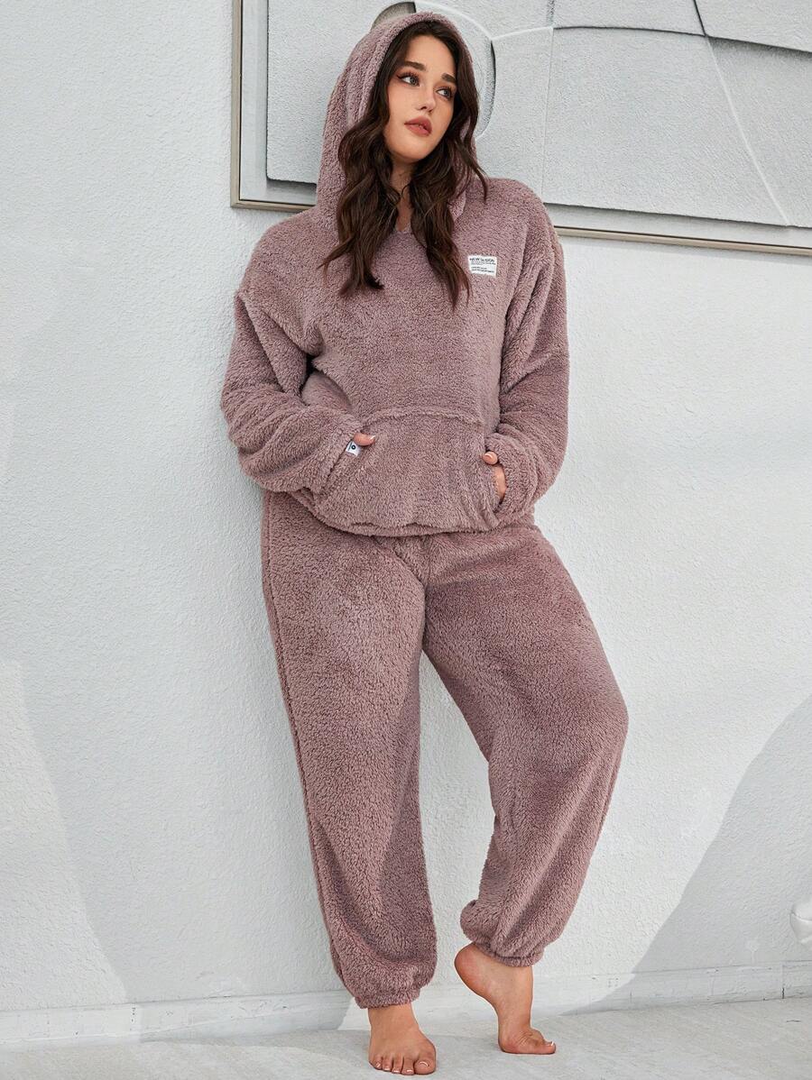 Miss Vinta Kapuzen-Pyjama-Set Einfarbig, flauschig und kuschelig, mit Fronttaschen, Große Größen ...