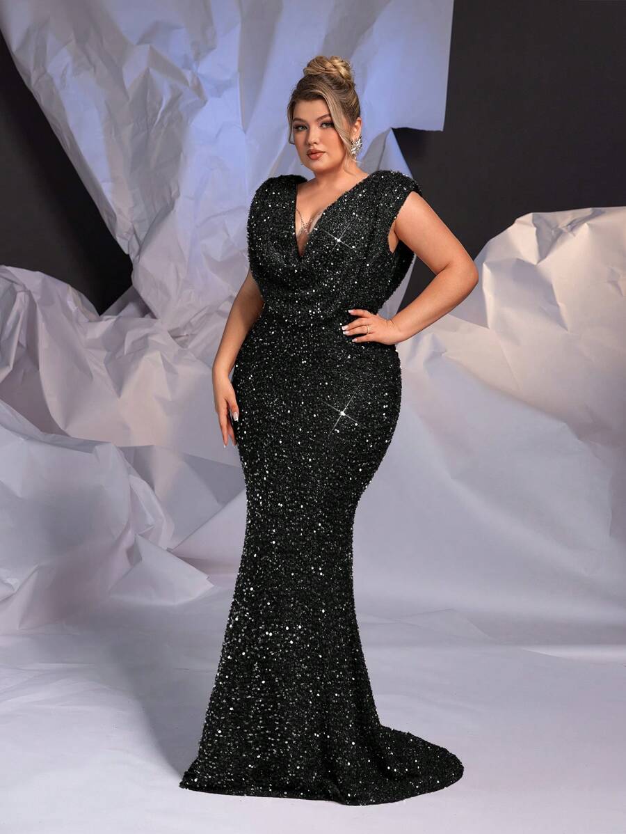 Glamrae Plus Size Elegant & Sexy Women's Deep Draped Neck Sequined ...