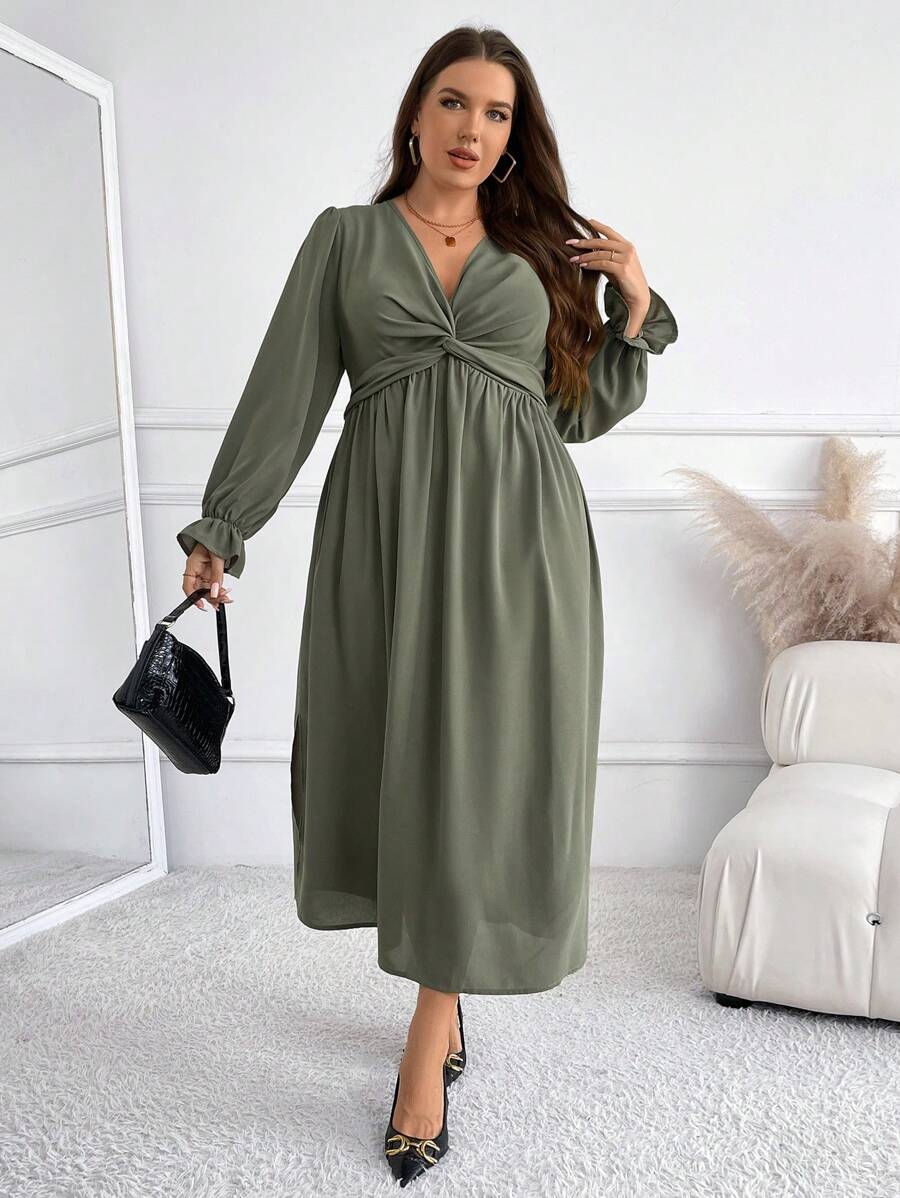 SHEIN Frenchy Plus Size Women's V-Neck Twist Design Thigh-High Slit ...