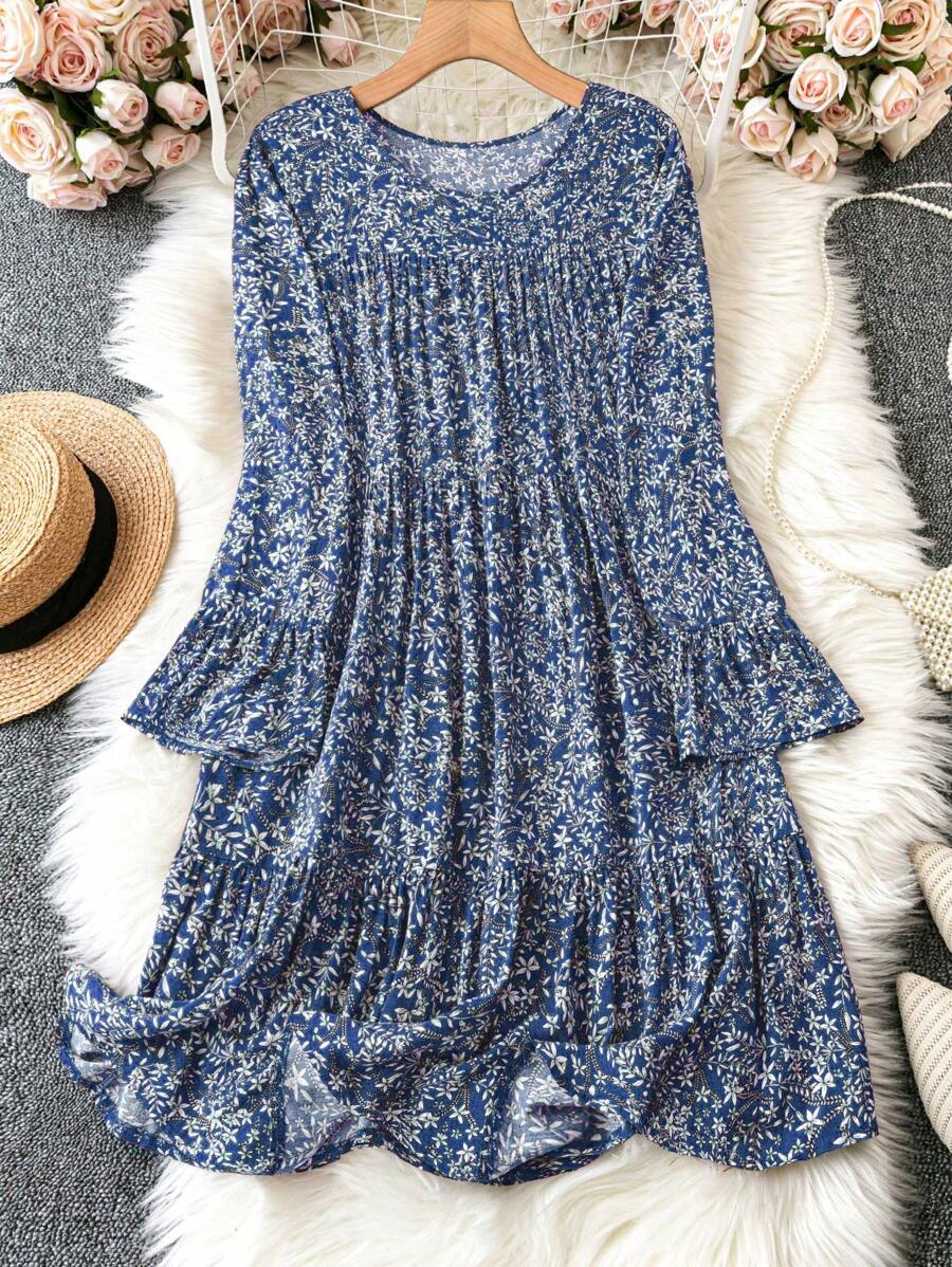 SHEIN LUNE Plus Size Round Neck Long Sleeve All Over Print Pleated ...