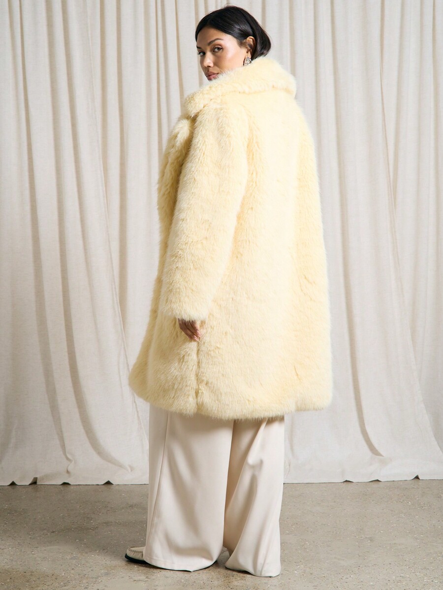 AiiRZ Casaco grande e fofo de manga comprida com frente aberta | SHEIN PT