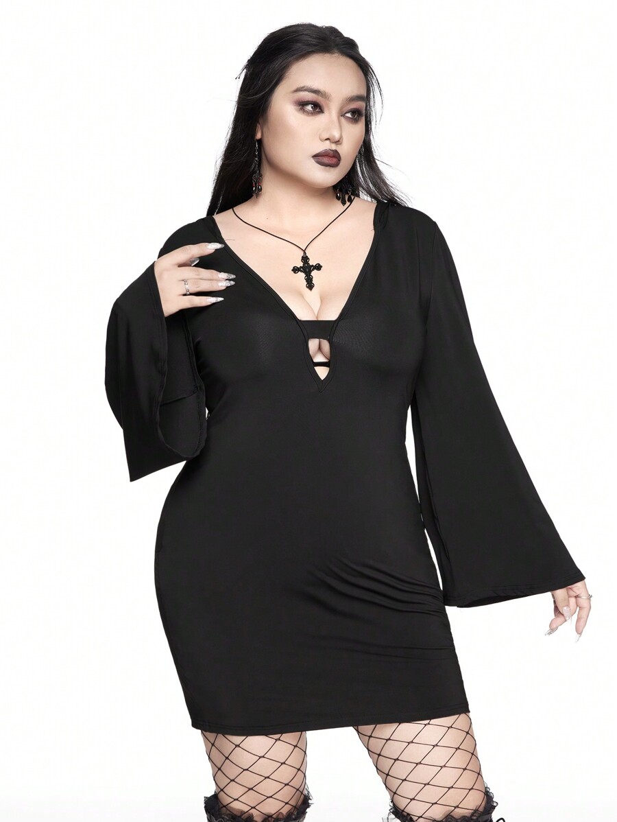 ROMWE Goth Plus Size Gothic Mysterious Horror Sexy Deep V-Neck Hollow Hooded Flare Sleeve High ...