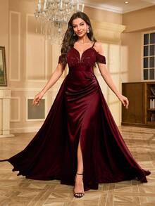 Satin-Kleid mit Pailletten und Spaghettiträgern, elegantes formelles ...