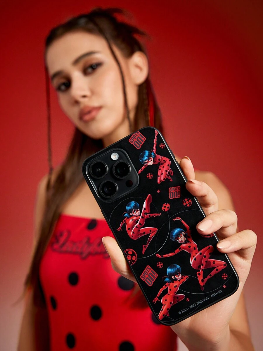 Miraculous Ladybug X SHEIN Funda de teléfono negra con estampado de ...