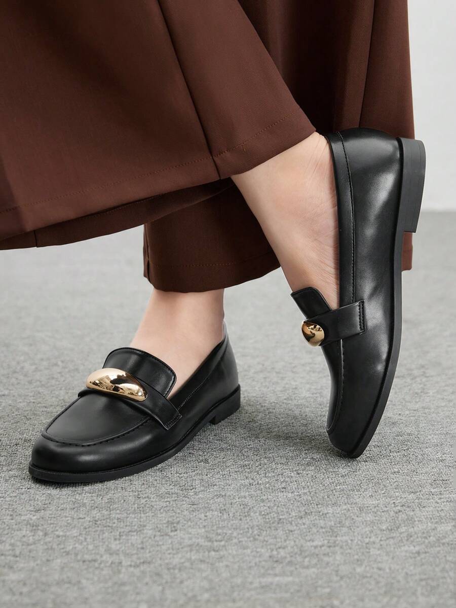 CUCCOO BIZCHIC Women's Vintage British Style Flat Loafer Shoes for Sale ...