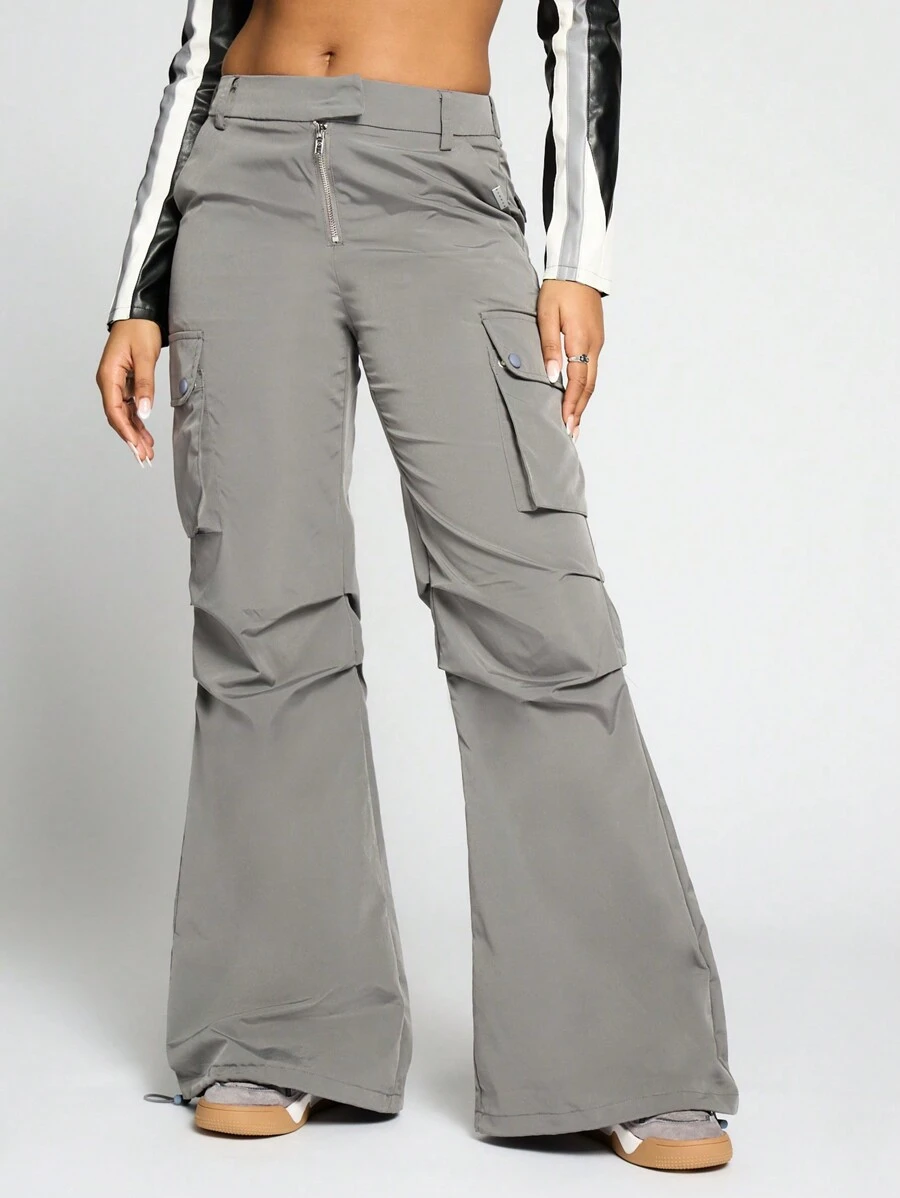SUMWON WOMEN Low Rise Flared Oversized Cargo Pants | SHEIN USA
