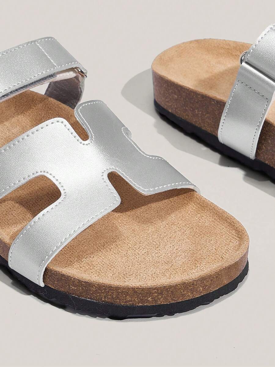 Solecia Woman Shoes Comfortable Lightweight Vacation Silver Flat ...