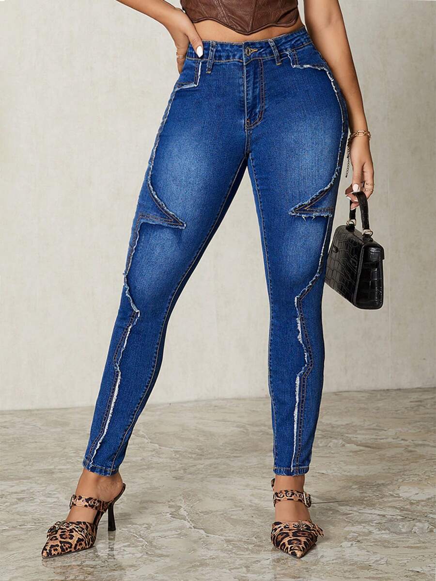 SHEIN SXY Modische personalisierte Patch-Stretch-Skinny Slim Fit dunkel ...
