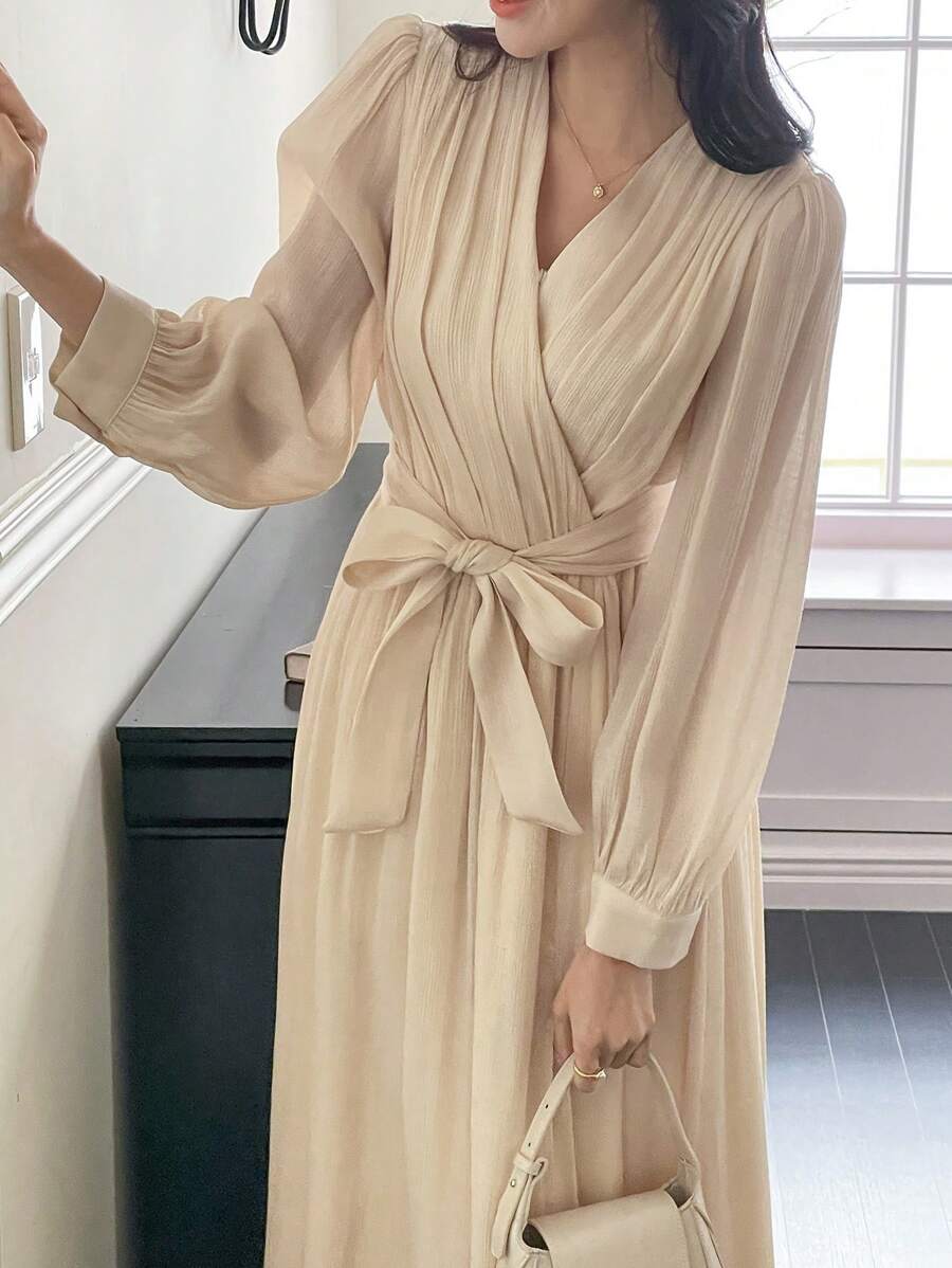 DAZY French Elegant V-Neck Pleated Waist Puff Sleeve Long Dress, High ...