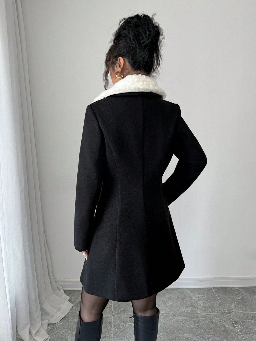 SHEIN Raffinéa Casaco preto de comprimento médio ajustado com colarinho de pele elegante para ...