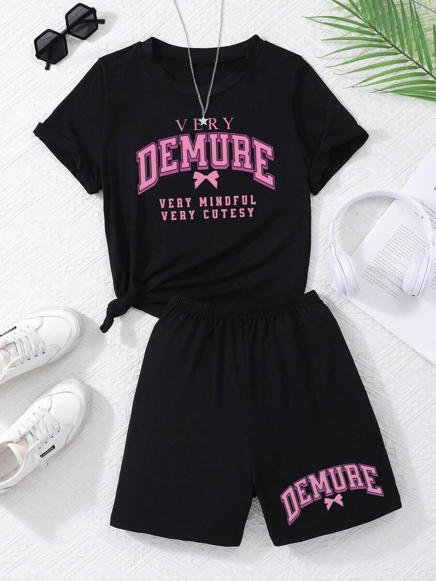 Teen Girls Slogan Print Crew Neck Short Sleeve T-Shirt And Shorts 2 ...