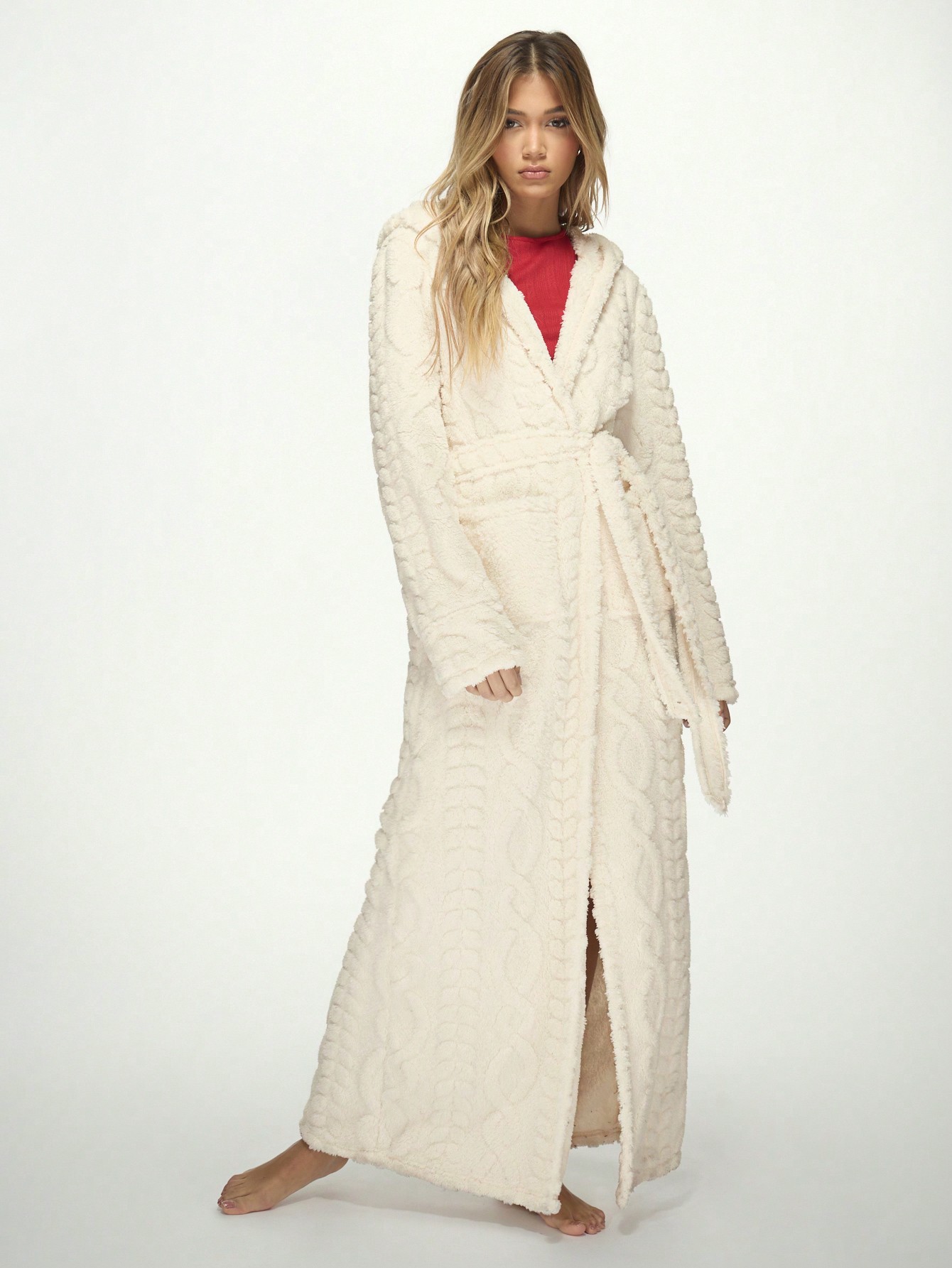 Fluffy Cable Knit Hooded Long Lounge Belted Robe｜MISSGUIDED