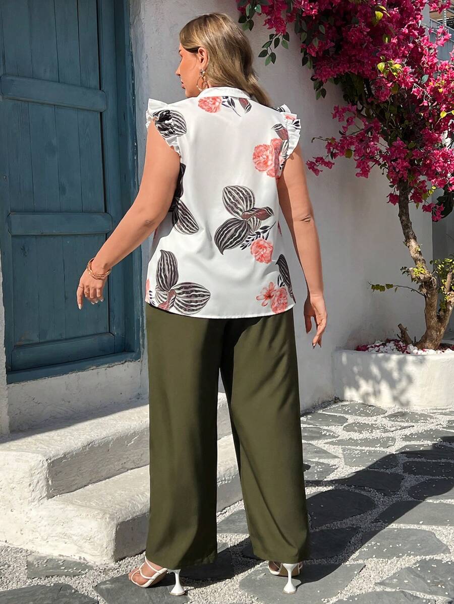 SHEIN Holidaya Plus Size Women 2 Piece Outfit, Printed Blouse And Solid ...