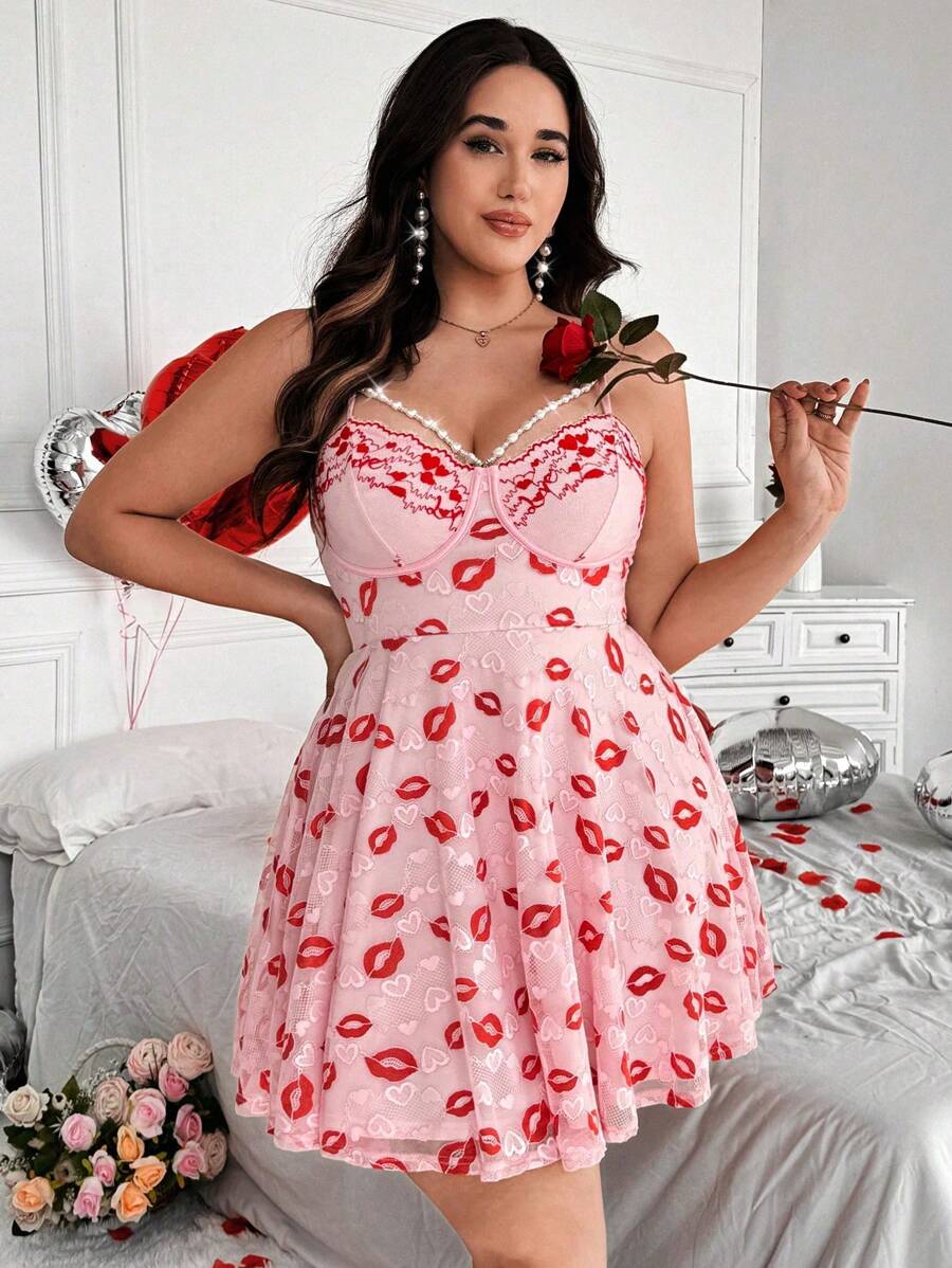 Shein Frenchy Plus Size Pink Heart Print Bead Chain Hollow A Line Sexy
