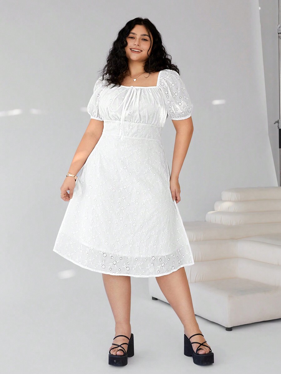 Solflare Women Plus Size White Jacquard Crew Neck Short Sleeve Dress ...