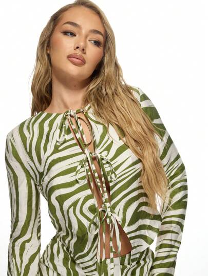 MISSGUIDED Zebra Print Two-Piece Set With Long Sleeve Crop Top And ...