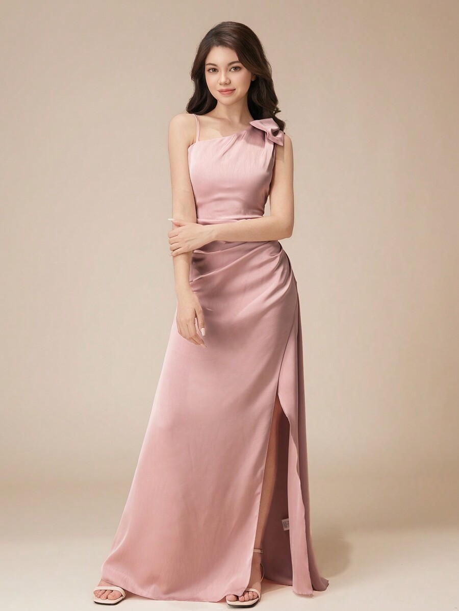 Robe d'une seule épaule élégante avec nœud et plissé fendu pour la ...