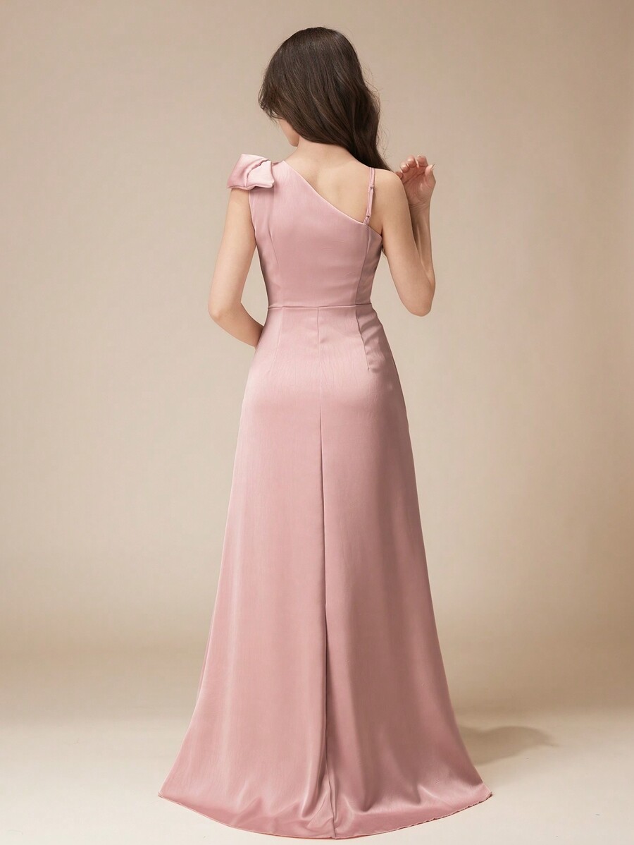 Robe d'une seule épaule élégante avec nœud et plissé fendu pour la ...