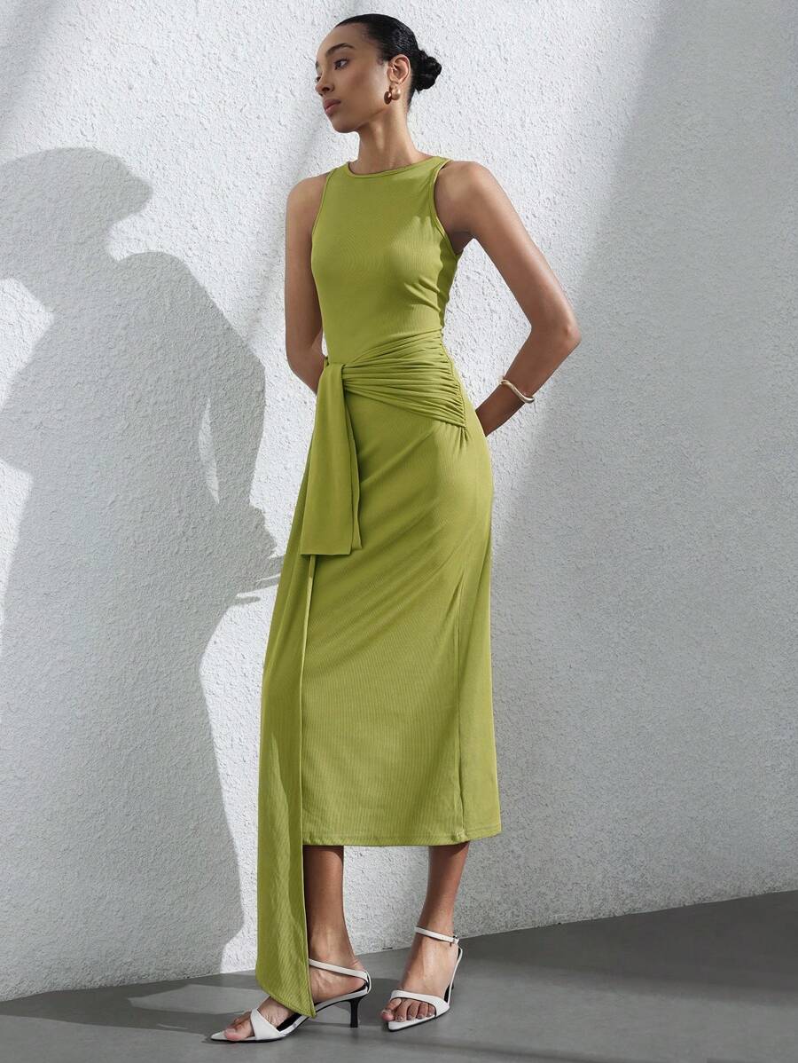 Aveloria Modichic French Elegant Lady Style Cinched Waist Hollow Back ...