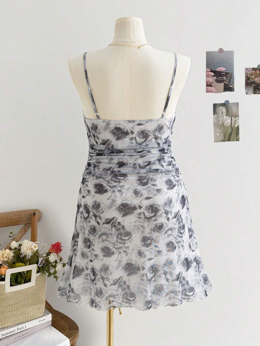 SHEIN WYWH ชุดกระโปรงพิมพ์ไทด์ดาย สีขาวดำ รูด ขนาดพิเศษสำหรับผู้หญิง ชุดทริปพักร้อน/กลับโรงเรียน ...