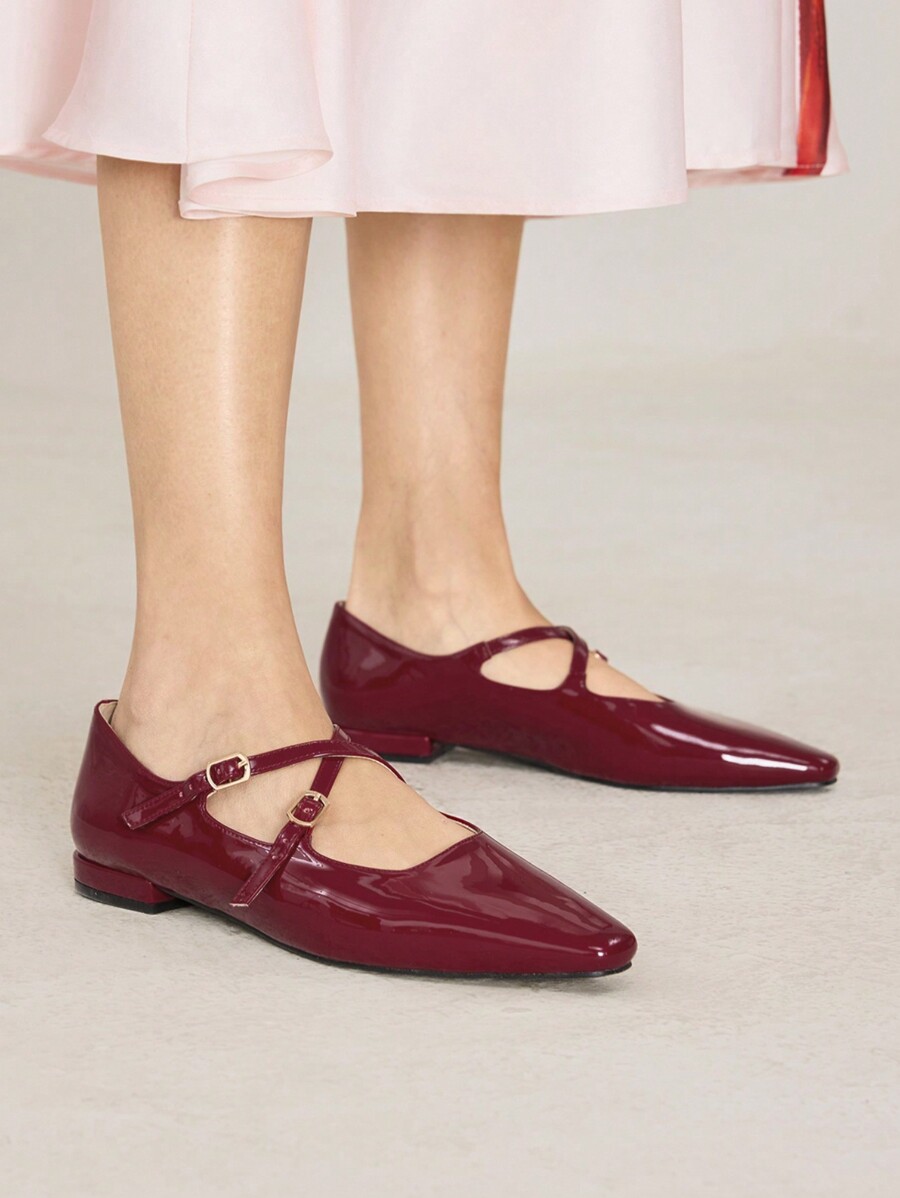 MOTF PREMIUM WOMEN'S FASHION CROSS STRAP SQUARE TOE FLAT SHOES | SHEIN UK