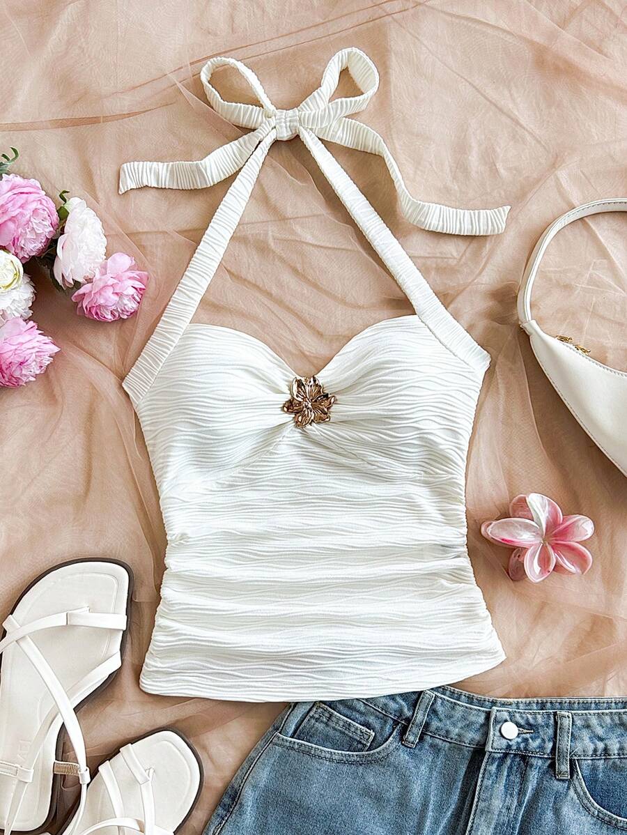 Soleia Vacation Halter V-Neck Flower Metal Buckle White Knit Texture ...