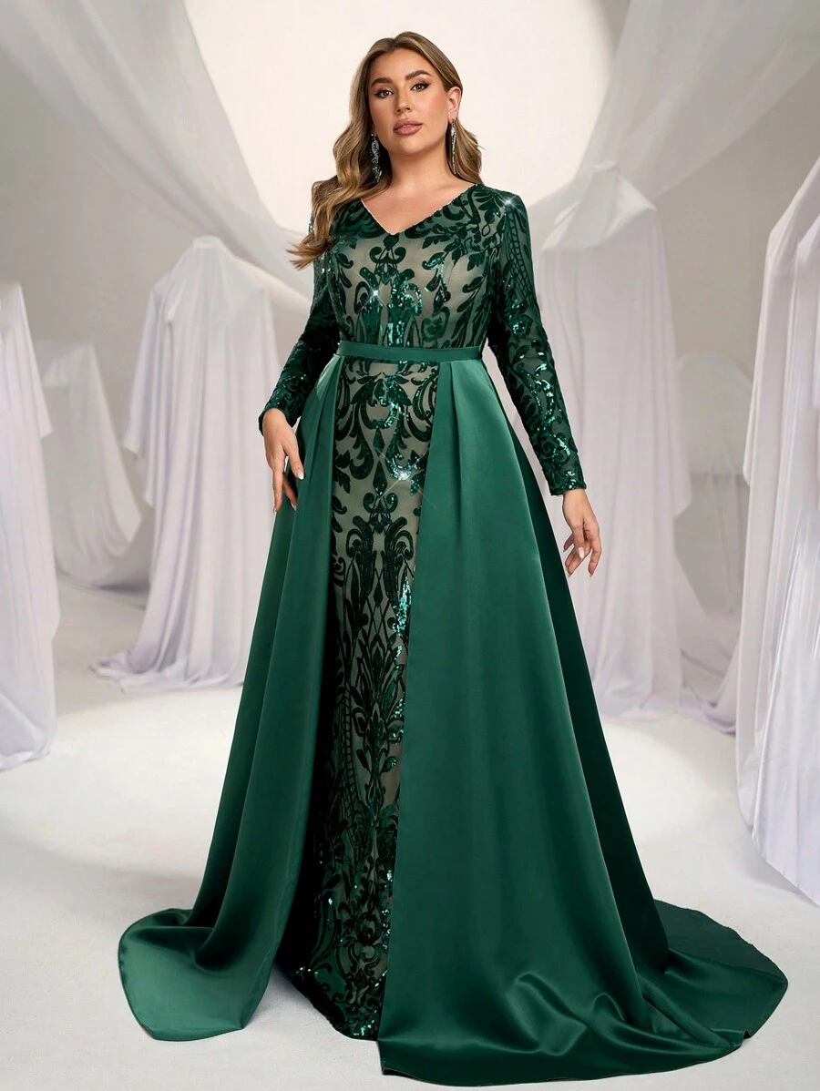 Glamrae Plus Size Romantic And Elegant Green Contrast Skin Color V-Neck ...
