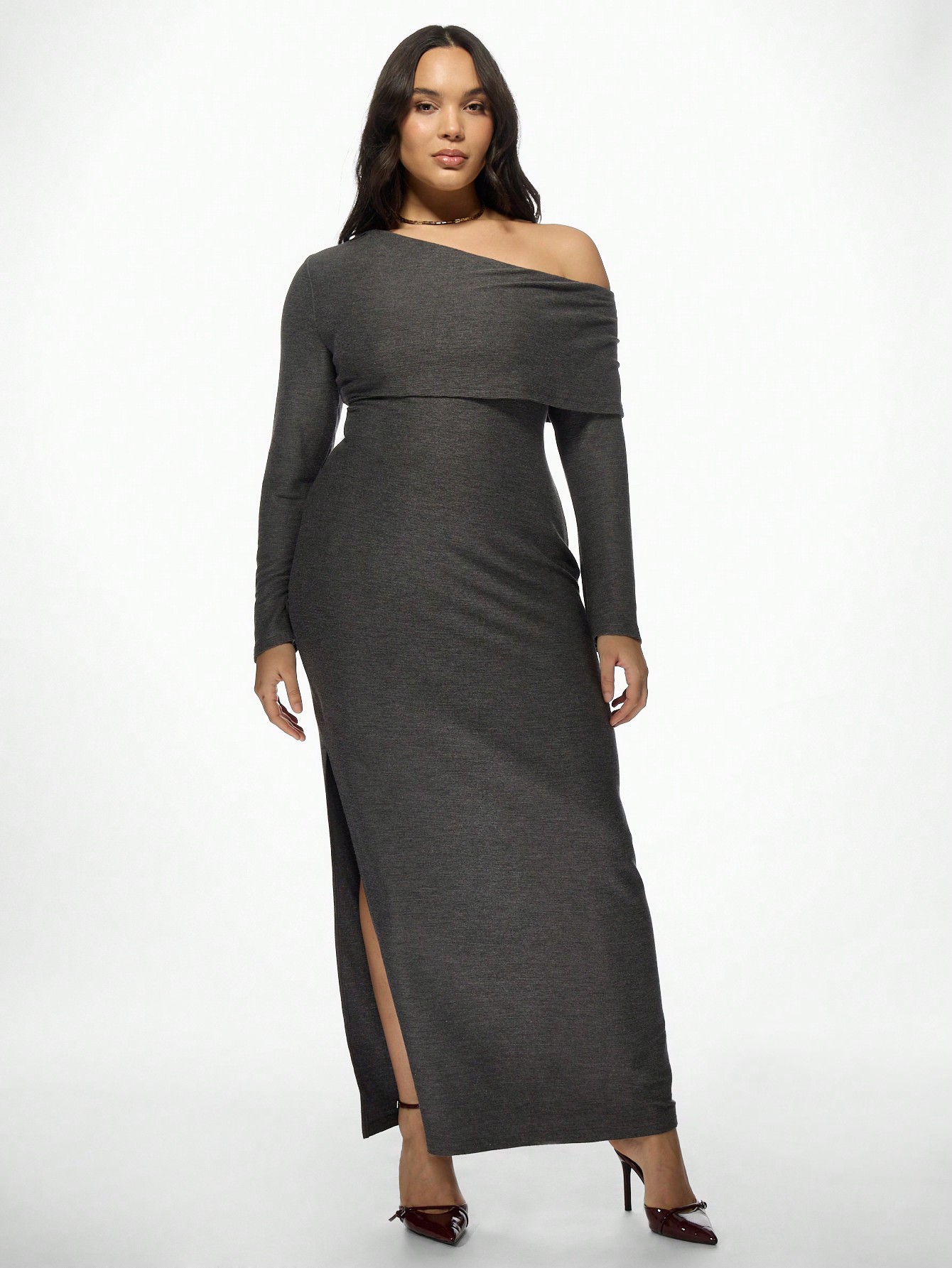 MISSGUIDED PLUS Plus Size Off-Shoulder Maxi Dress With Side Slit Long ...