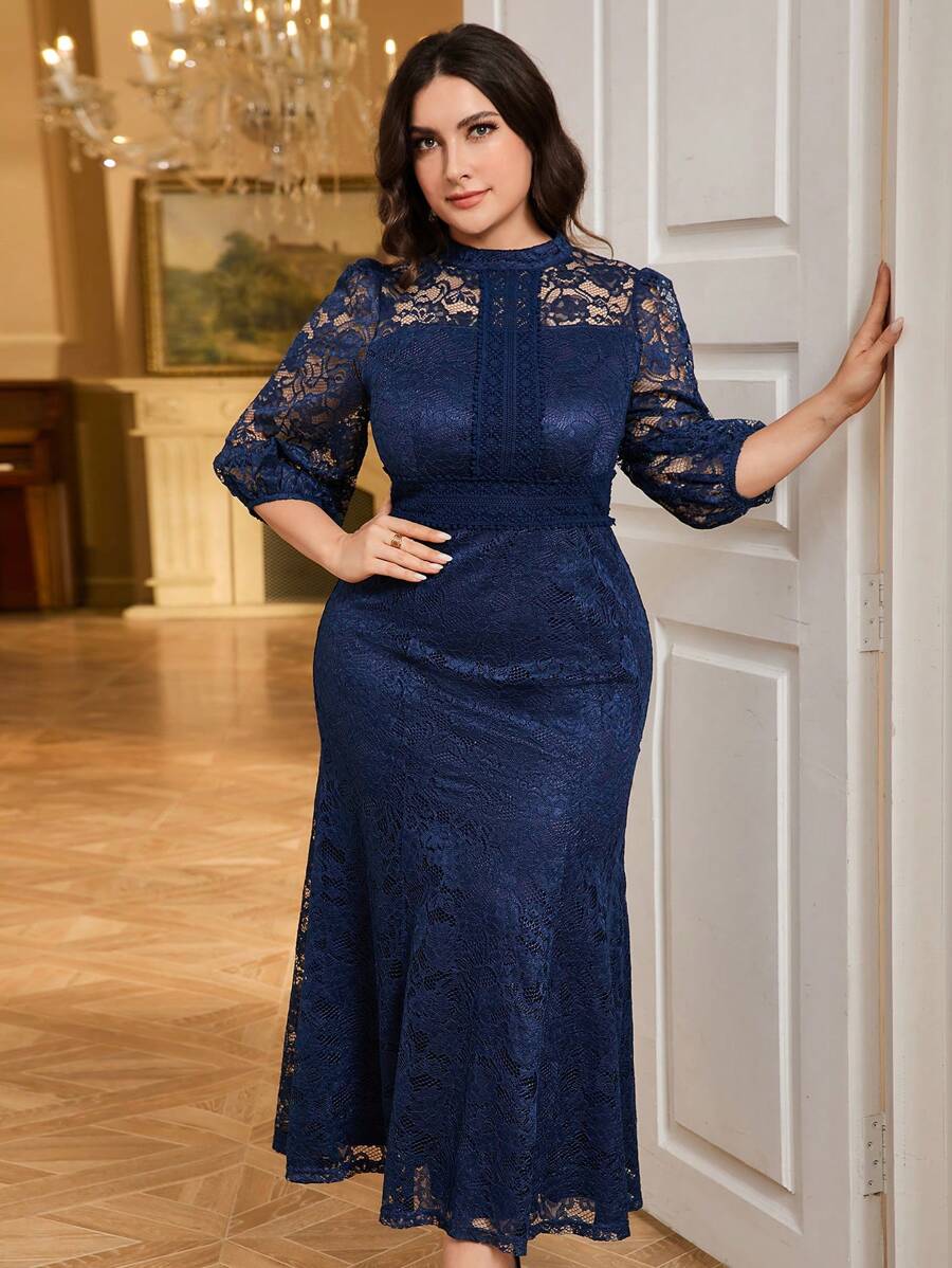 SHEIN Modely Robe élégante avec empiècement en dentelle et ourlet en queue de poisson pour ...