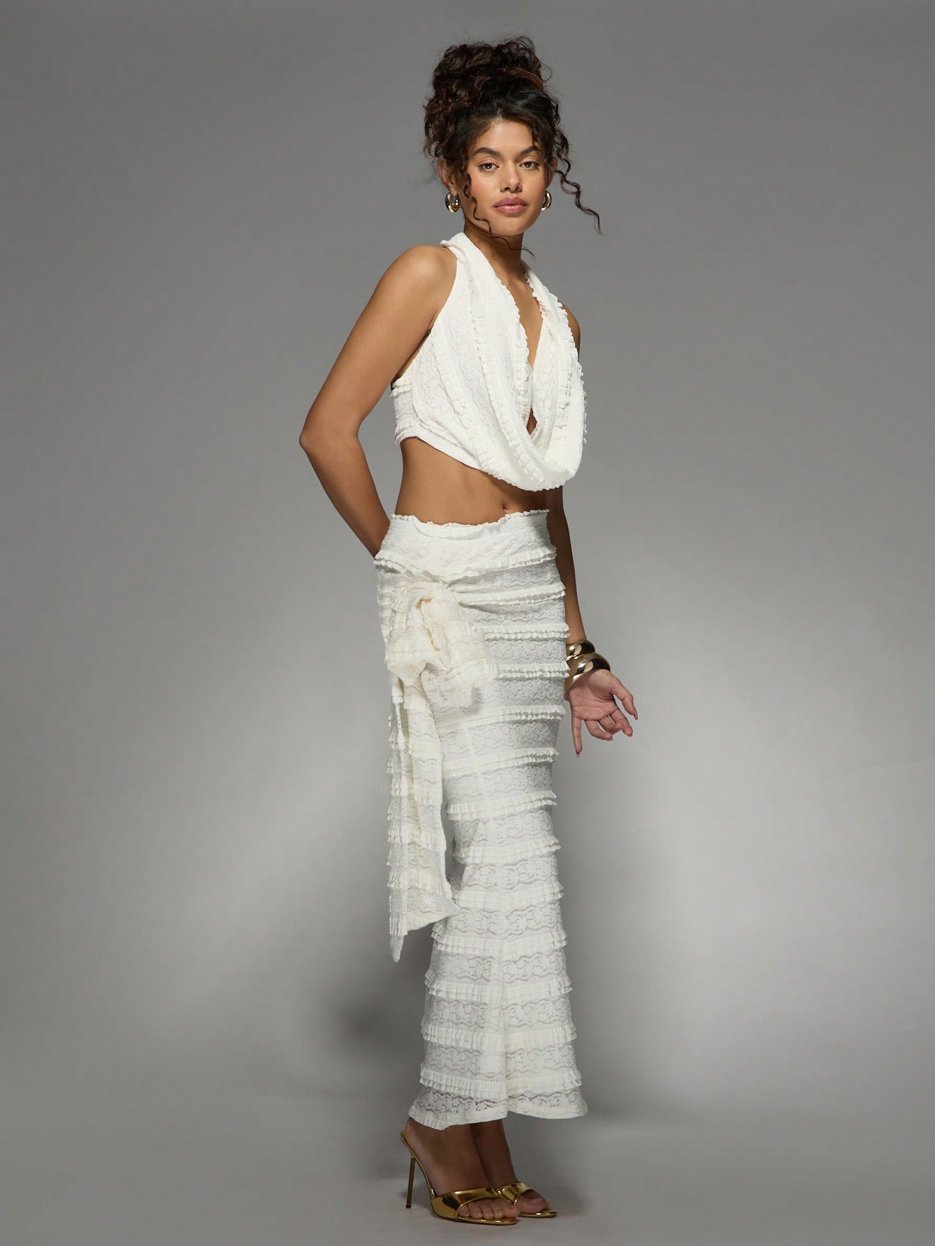 MISSGUIDED Lace Tiered Ruffle Two-Piece Outfit｜MISSGUIDED