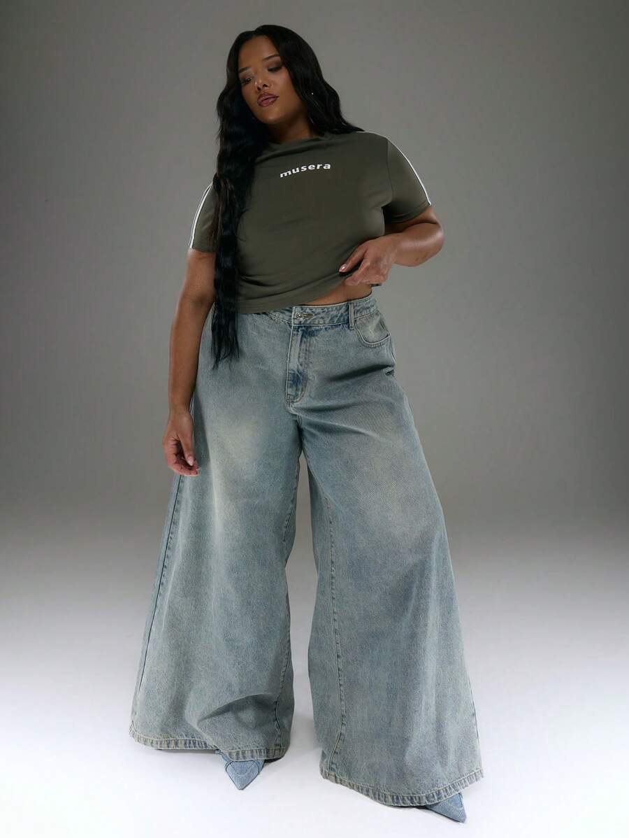 MUSERA Plus Size 'Musera' Slogan Low Waist Baggy Straight Leg Jeans 90 ...