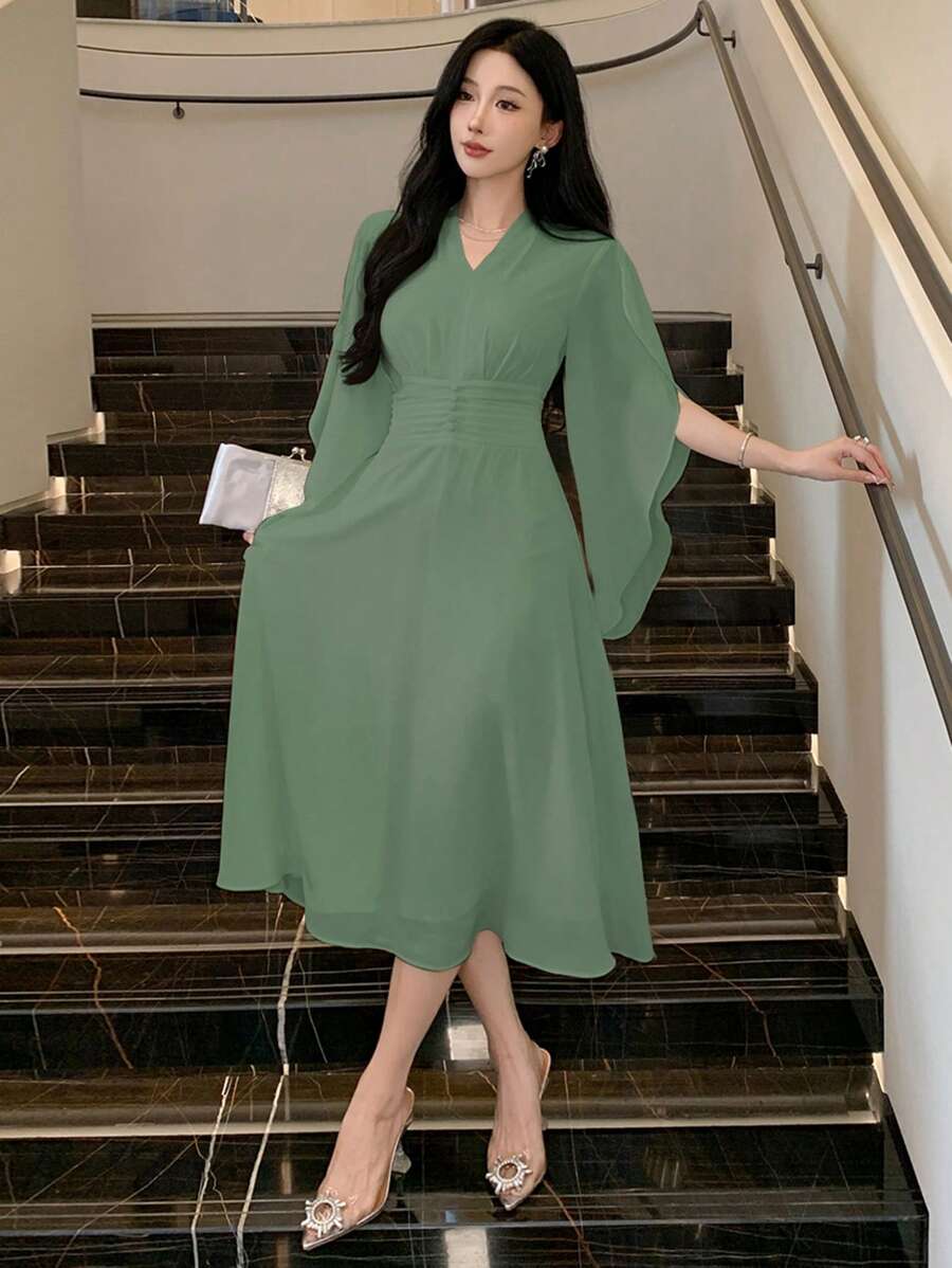 DAZY V-Neck Pleated Solid Color Chiffon Mid-Length Dress For Women,Fall Clothes | SHEIN USA