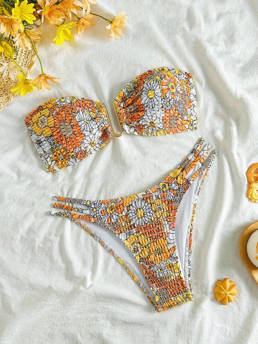Soleia Women's Cute Random Print Bandeau Top With Metal Decoration ...