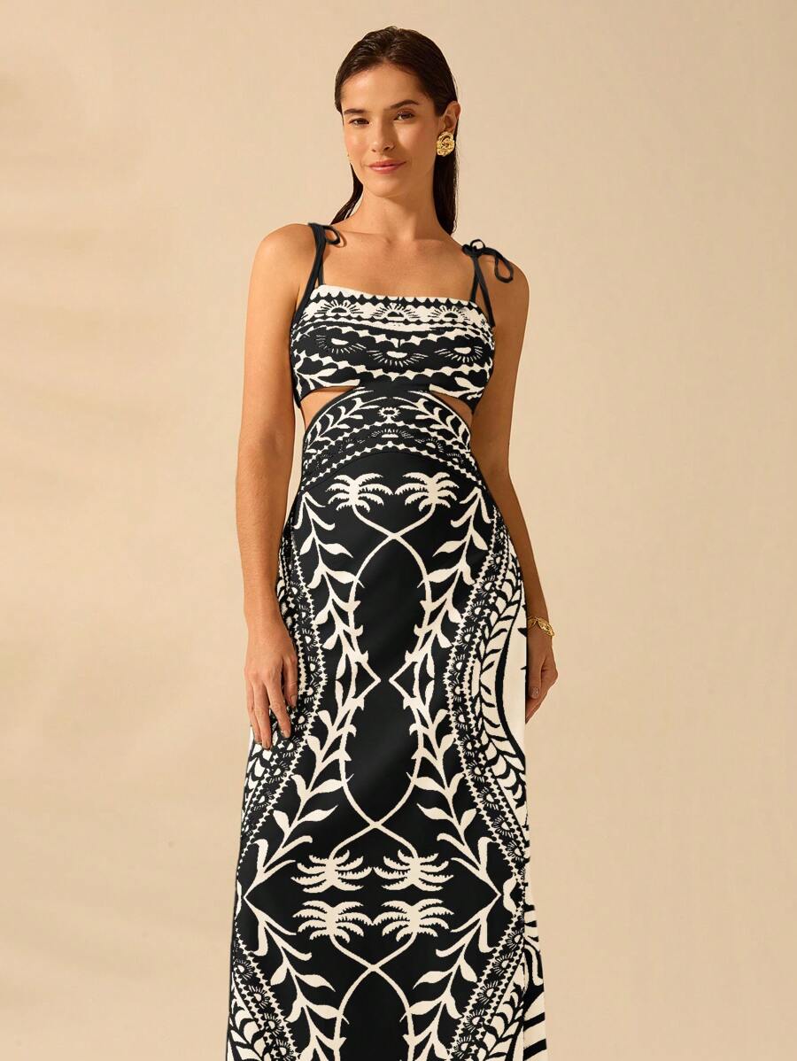 Kleid Mit Cut Outs Taille