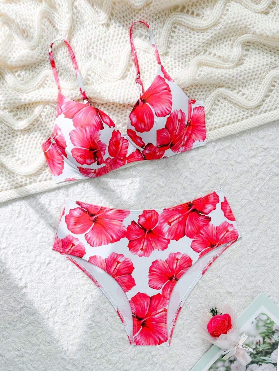 SHEIN 2pcs Floral Print Molded Cup Spaghetti Strap Triangle Swimwear ...