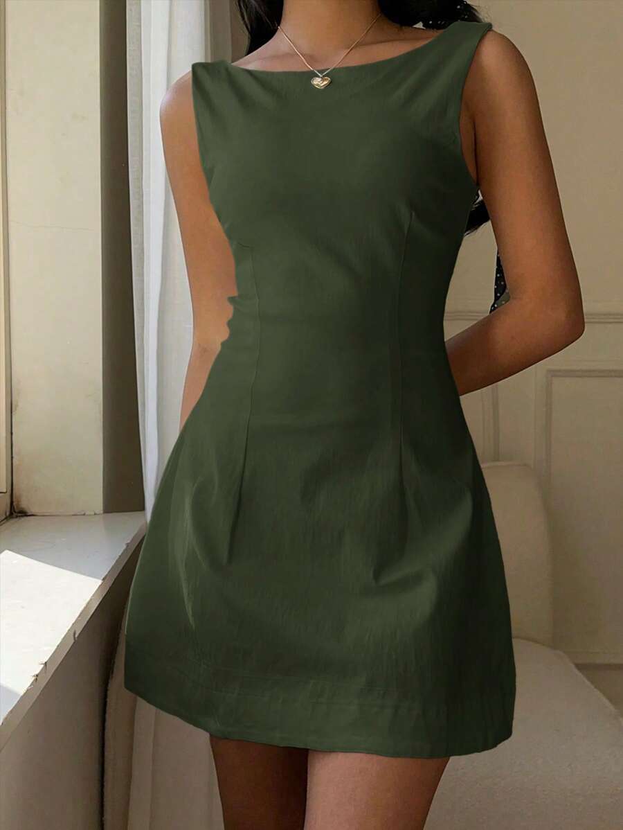 SHEIN EZwear Robe mini mode femme à col rond sans manches de couleur ...