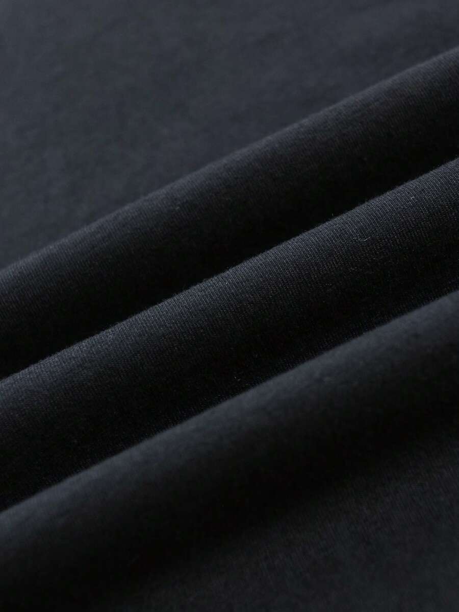 BEN 10 X SHEIN Camiseta de Manga Curta com Gola Redonda e Estampa de Retrato Cartoon de Garoto ...