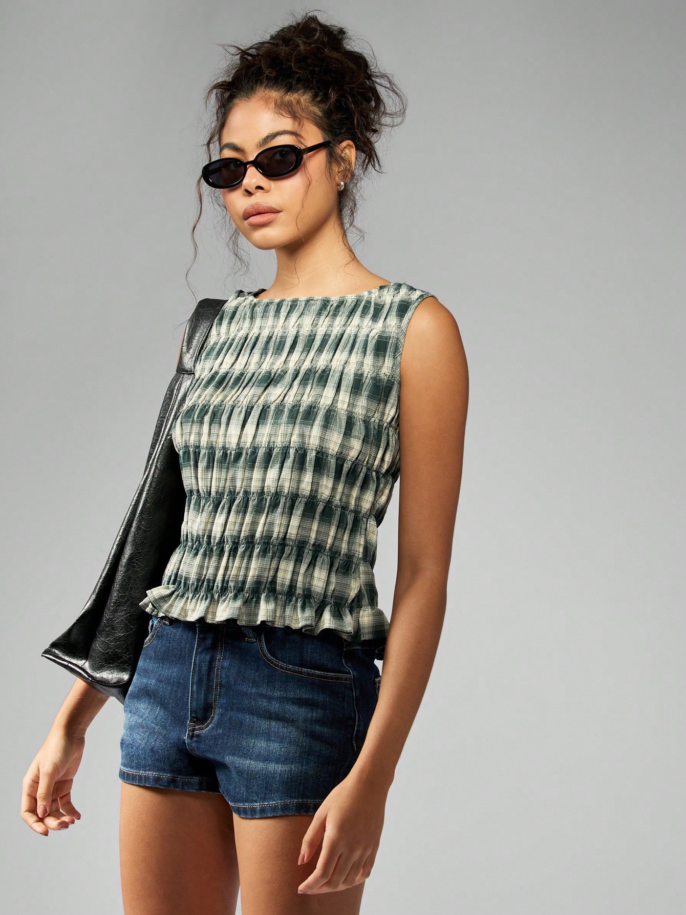 Ruched Plaid Sleeveless Cropped Gathered Design Top｜MISSGUIDED