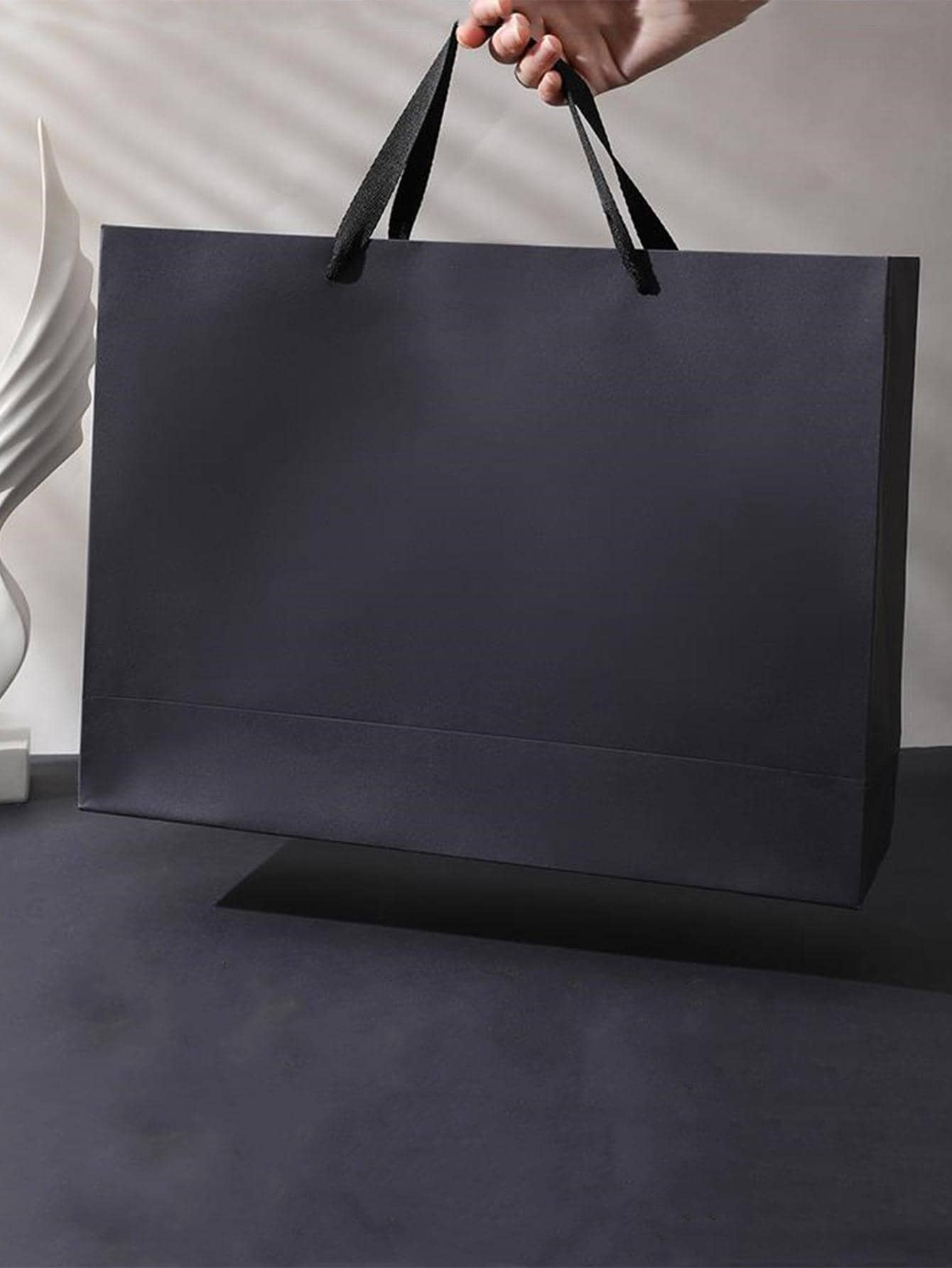 1pc Plain Gift Bag, Black Paper Storage Bag, For Gift,Christmas | SHEIN USA