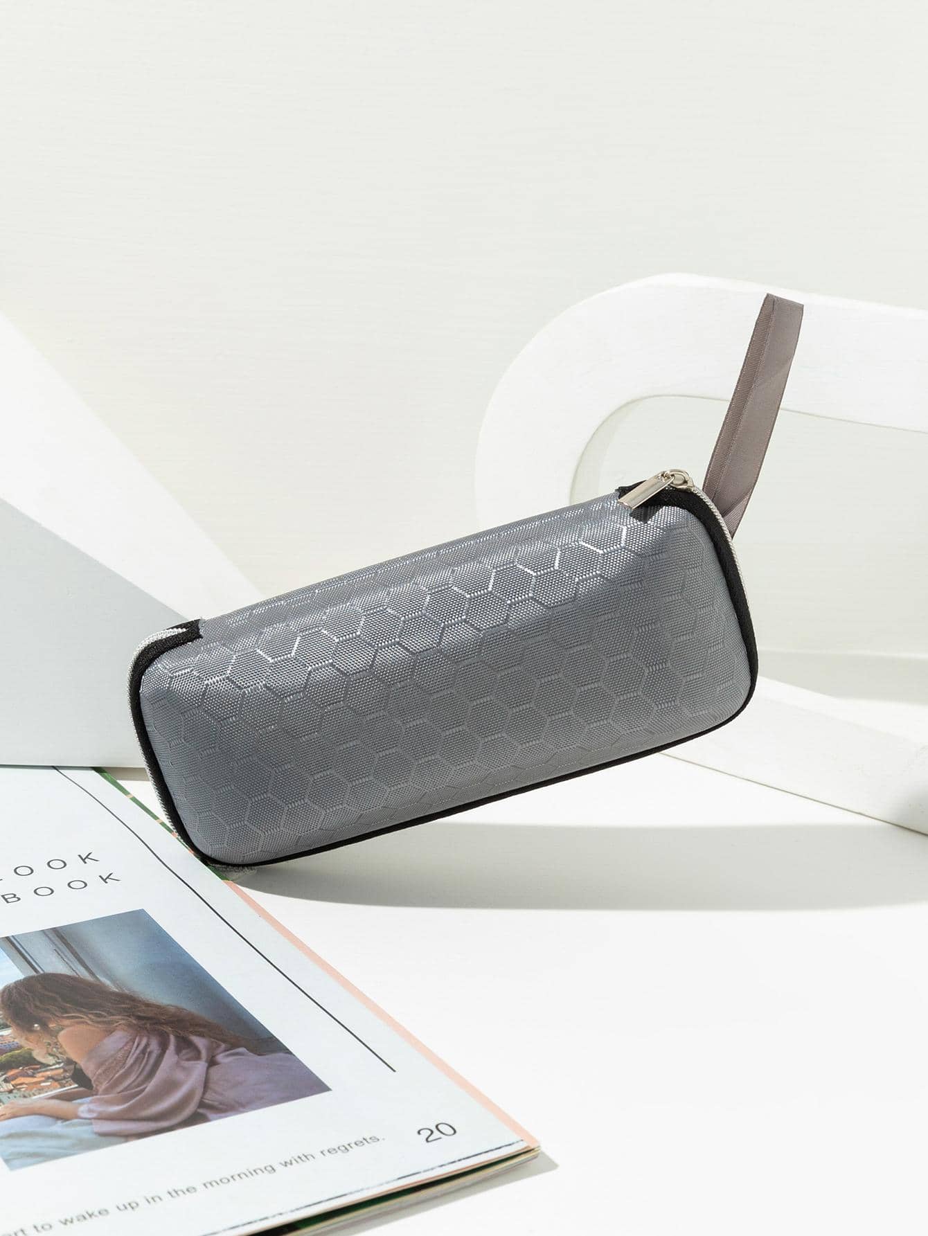 Geometric Pattern Minimalist Glasses Case | SHEIN USA