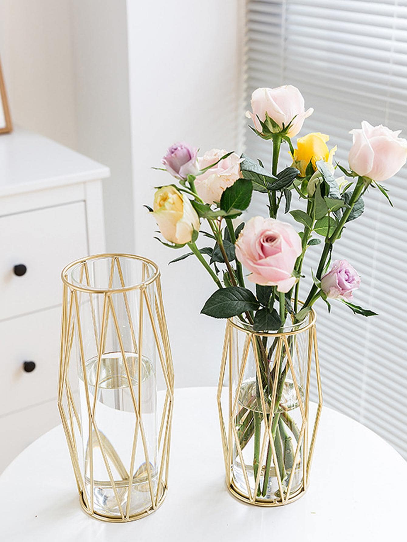1pc Iron Flower Vase | SHEIN USA