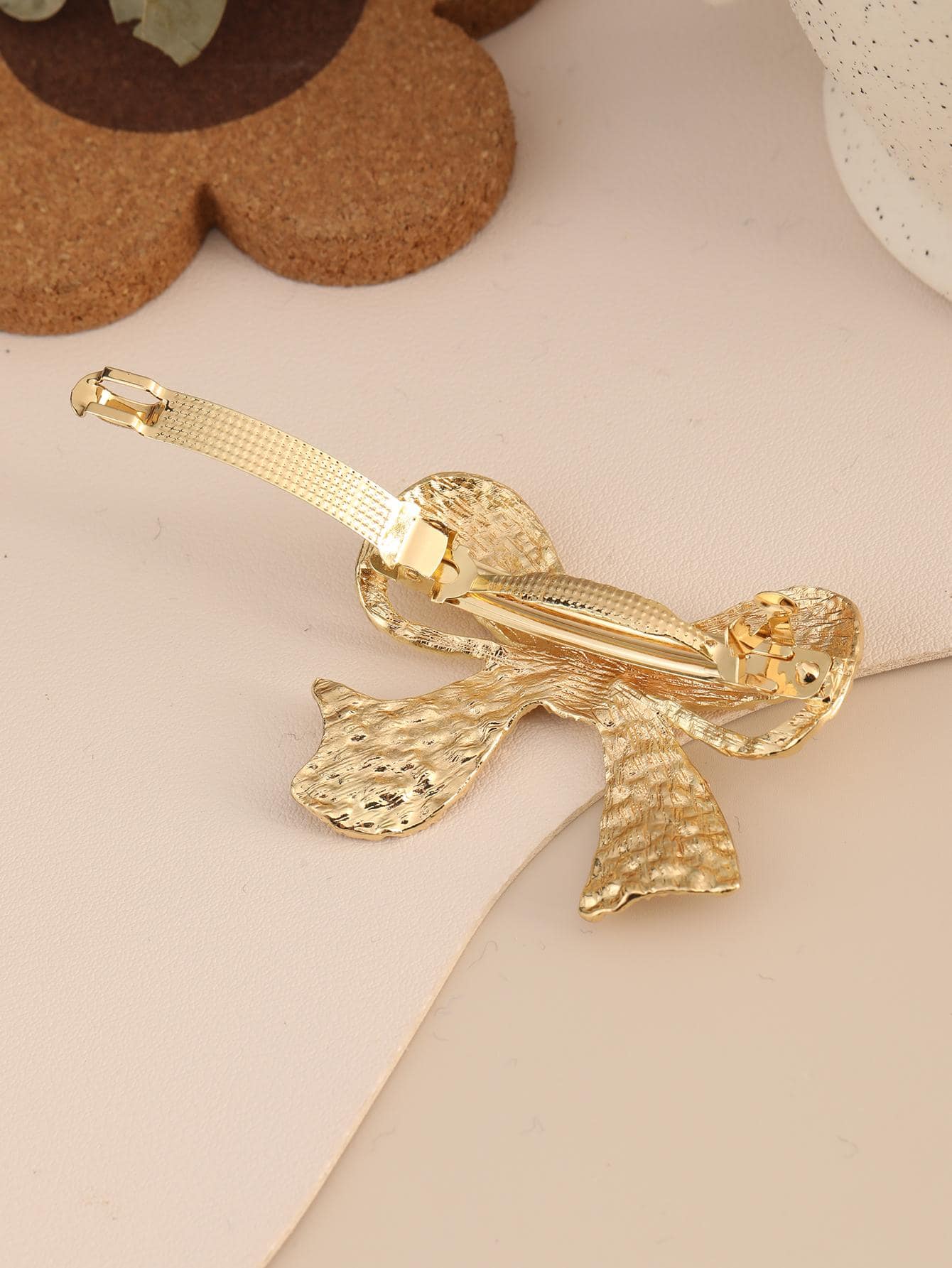 1pc Simple Metal Texture Bowknot Spring Clip, Versatile And Sweet ...