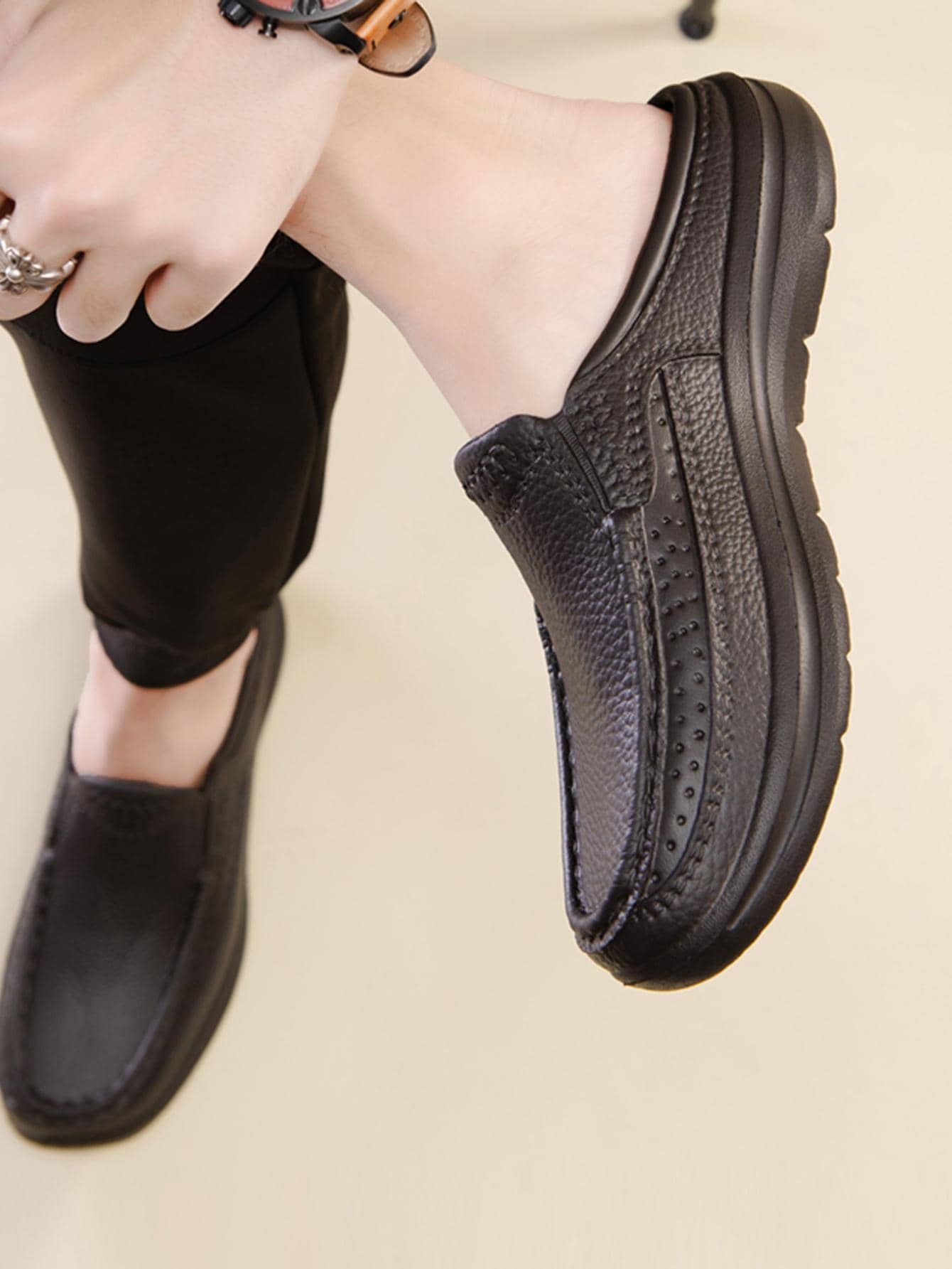 Men Stitch Detail Clogs, Brown Outdoor EVA Work Clogs | SHEIN USA