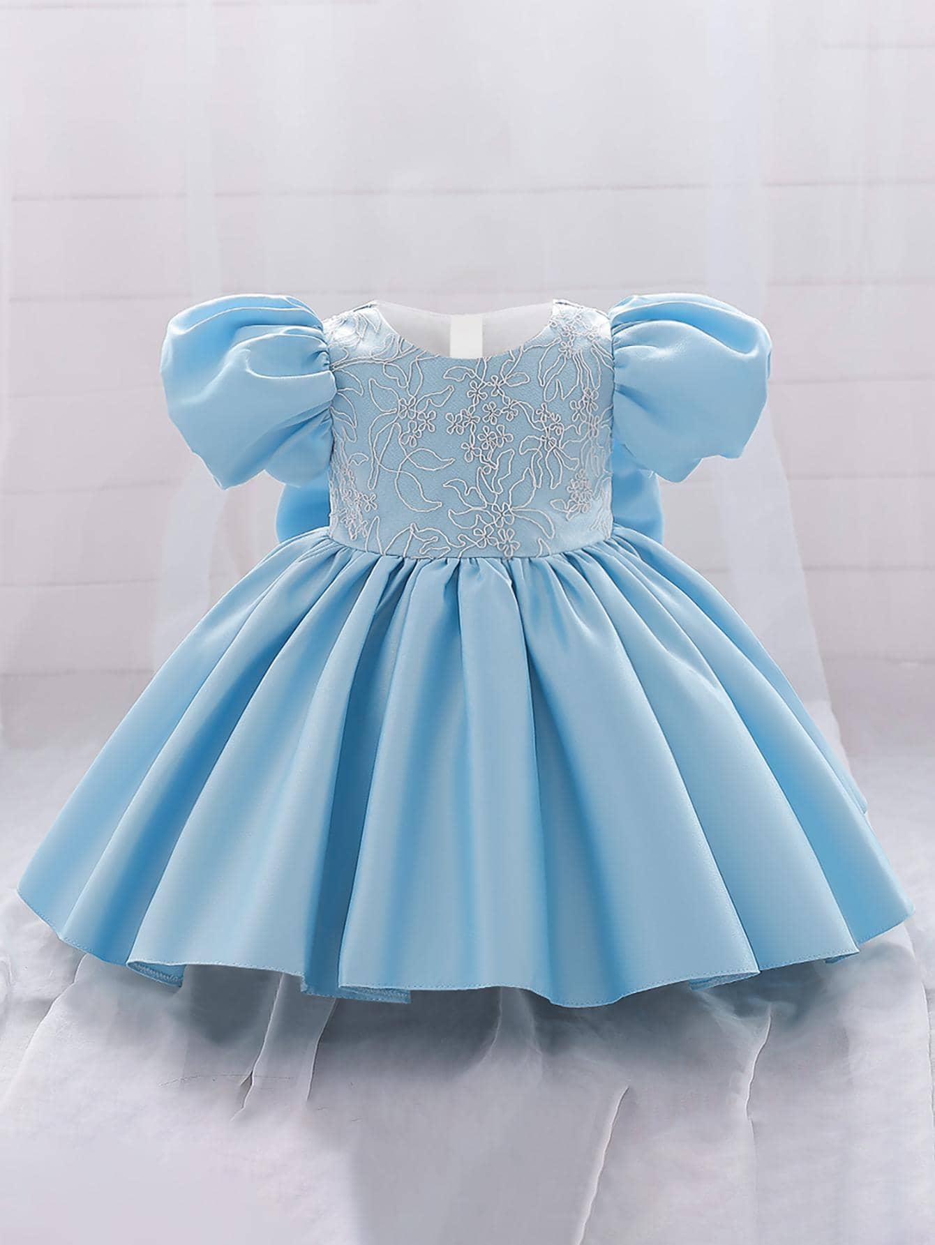 Infant Fancy Dress With Puff Sleeve, Bowknot, Embroidery, And Elegant ...