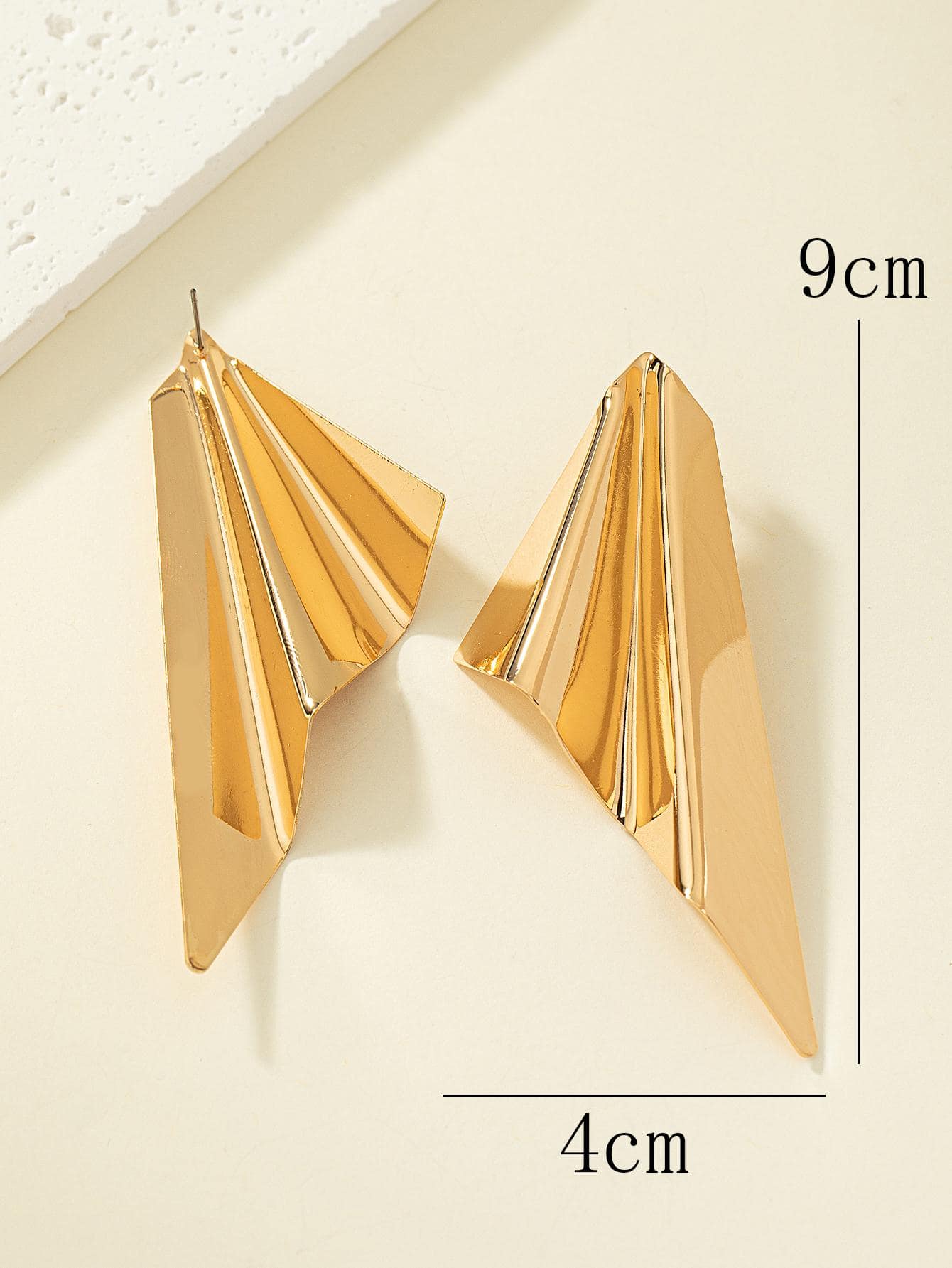 Fashion Iron Triangle Stud Earrings For Women For Daily Life | SHEIN USA