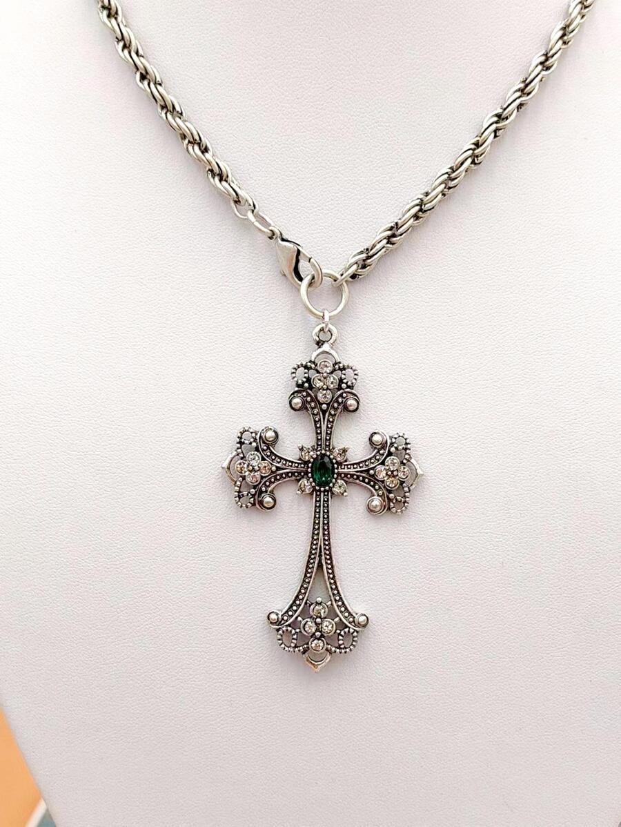 Rhinestone Detail Cross Charm Necklace | SHEIN Singapore