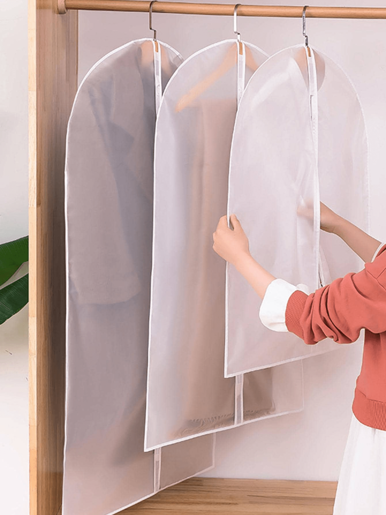 1pc White Clothes Dust Cover | SHEIN UK